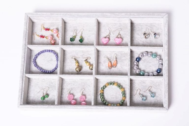 Sparkle and Shine: A Go-to Guide for Choosing the Perfect Jewelry Box ...